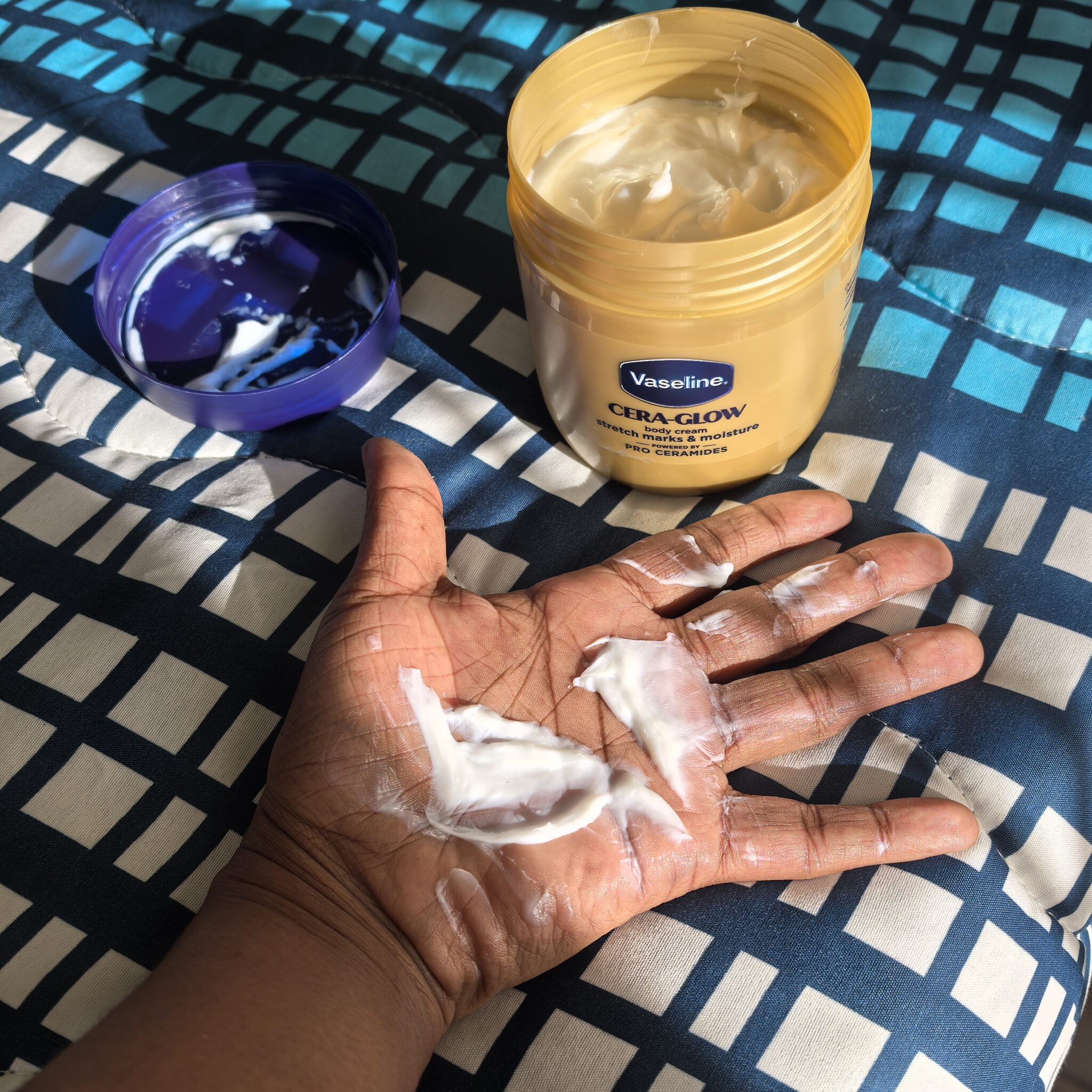 Vaseline Cera-Glow Stretch Marks - rubybox